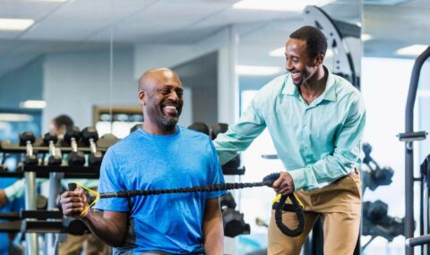 Exercices de rééducation de l’épaule | Dr. Marc Beauchamp